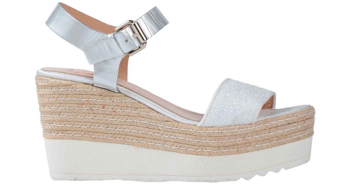 Kanna Leather Sandals in White - Lyst
