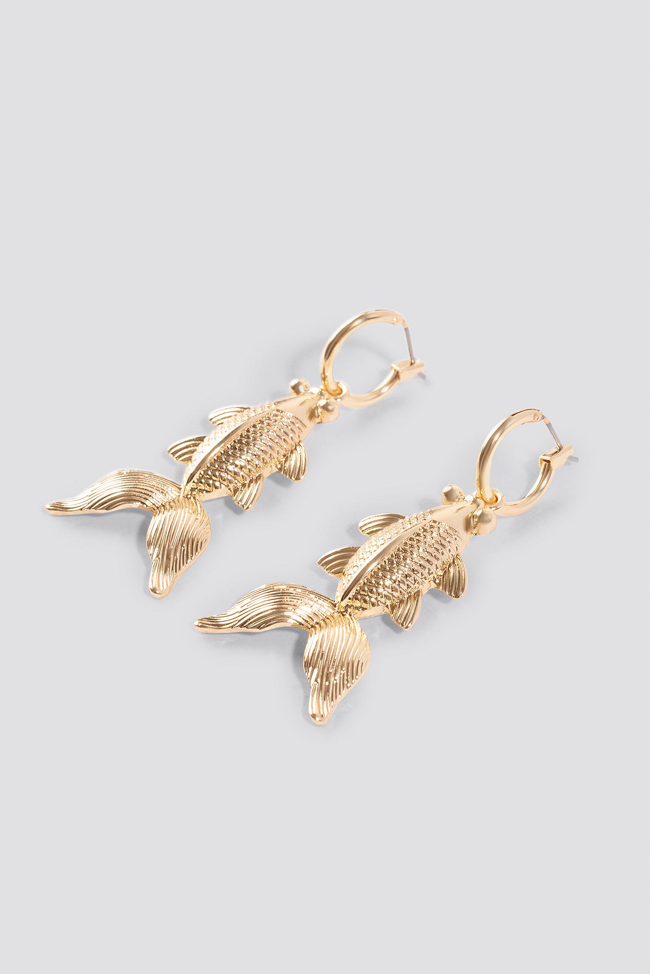 NA-KD Koi Fish Earrings Gold in Metallic - Lyst