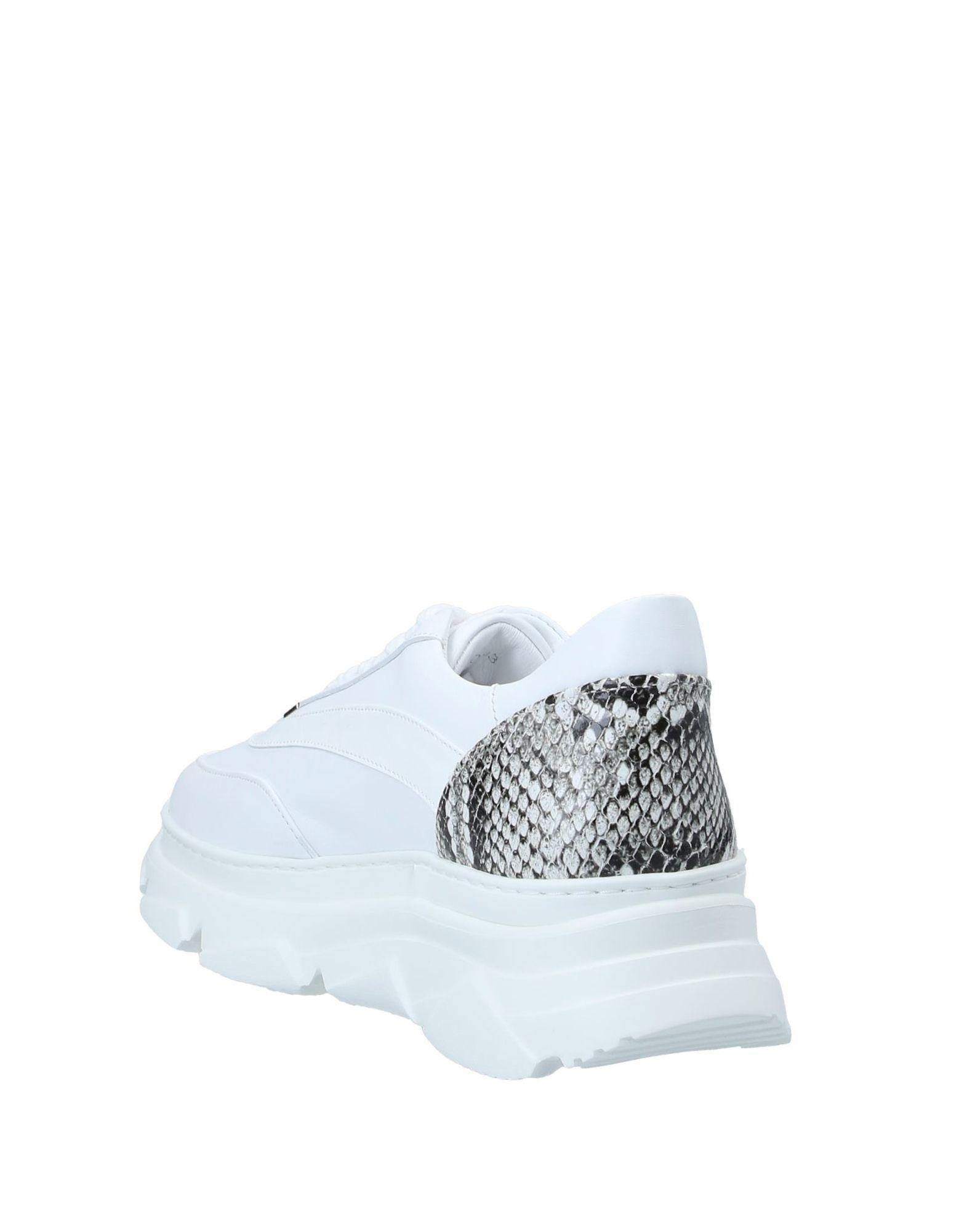 Class Roberto Cavalli Leather Low-tops & Sneakers in White - Lyst
